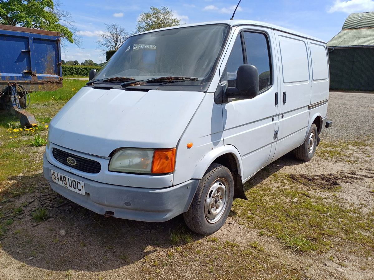 Ford Transit 2.5D 1998 - Richard Lee Classic Cars