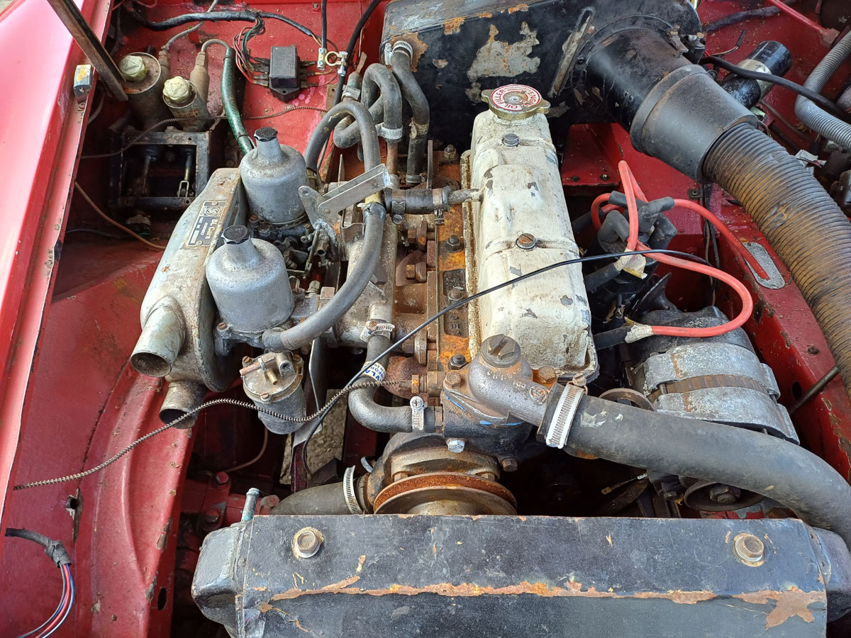 MG Midget 1500 - HAJ252V - Richard Lee Classic Cars