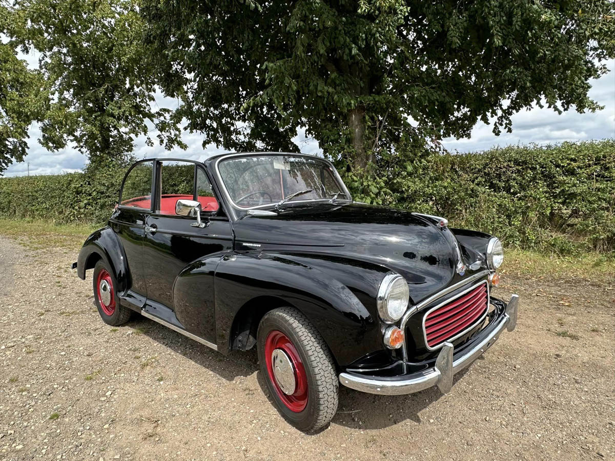 Morris Minor Convertible - BBV749B - Richard Lee Classic Cars