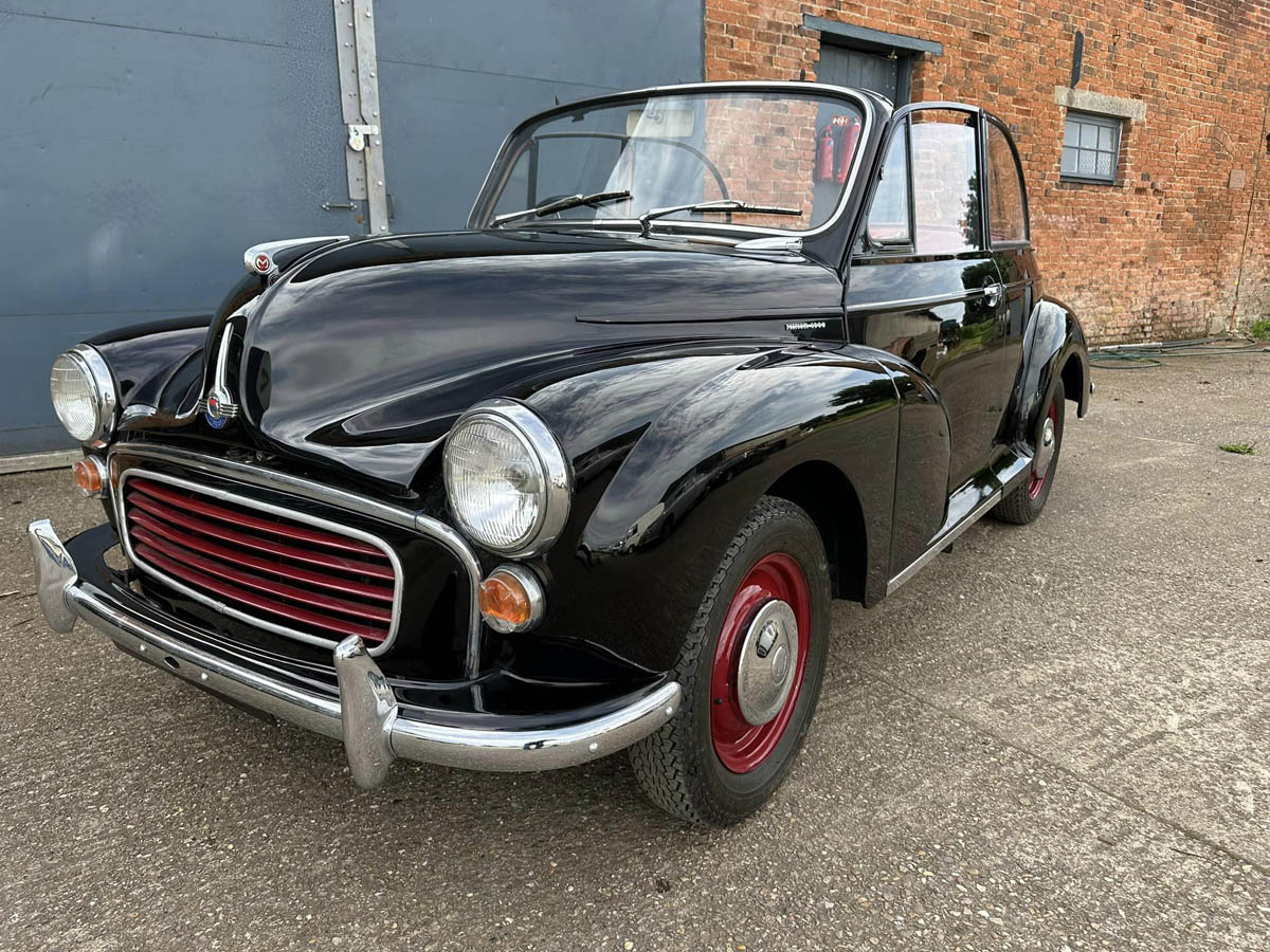 Morris Minor Convertible - BBV749B - Richard Lee Classic Cars